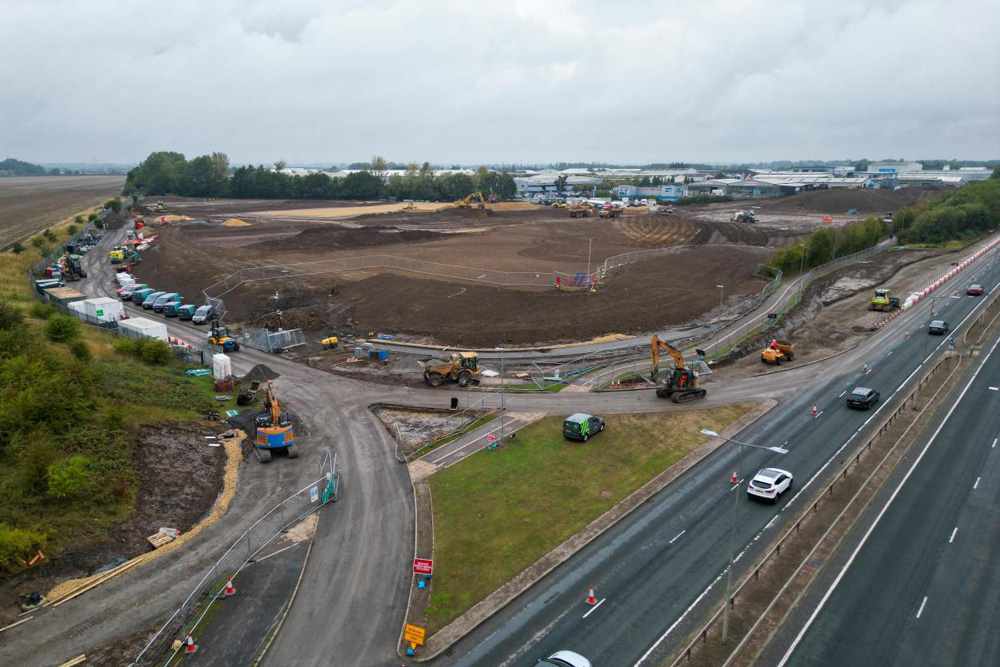Queen Elizabeth Way - Applebridge